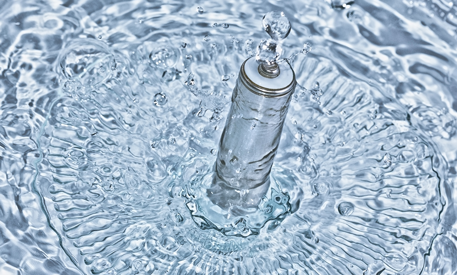 Sustainable Power: Rechargeable Storage with Aqueous Electrolytes ...