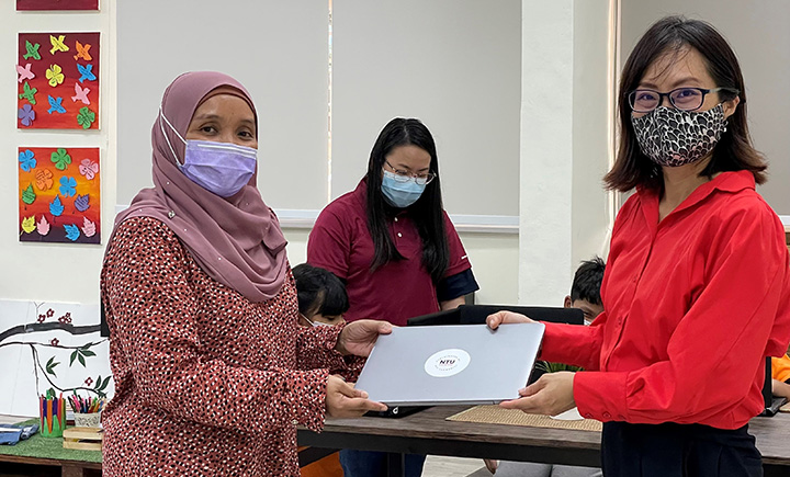 Calling NTU alumni: Will you chip in? | Alumni | NTU Singapore