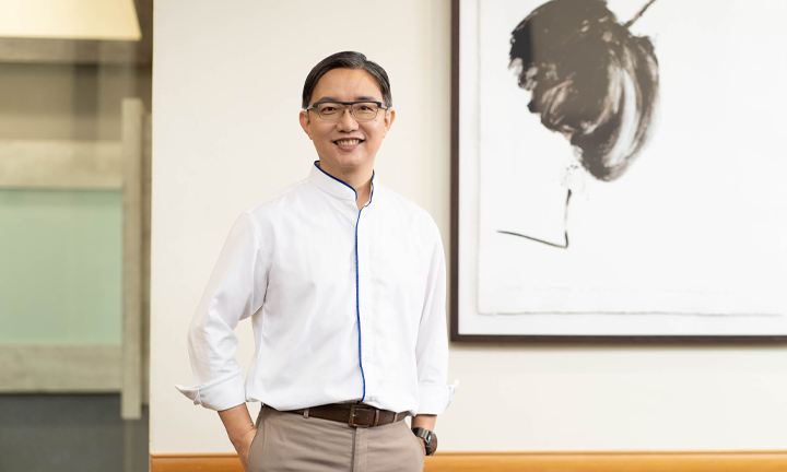 新加坡华语资料库出版 收录逾1100个本地词语 | National Institute of Education (NIE) | NTU ...