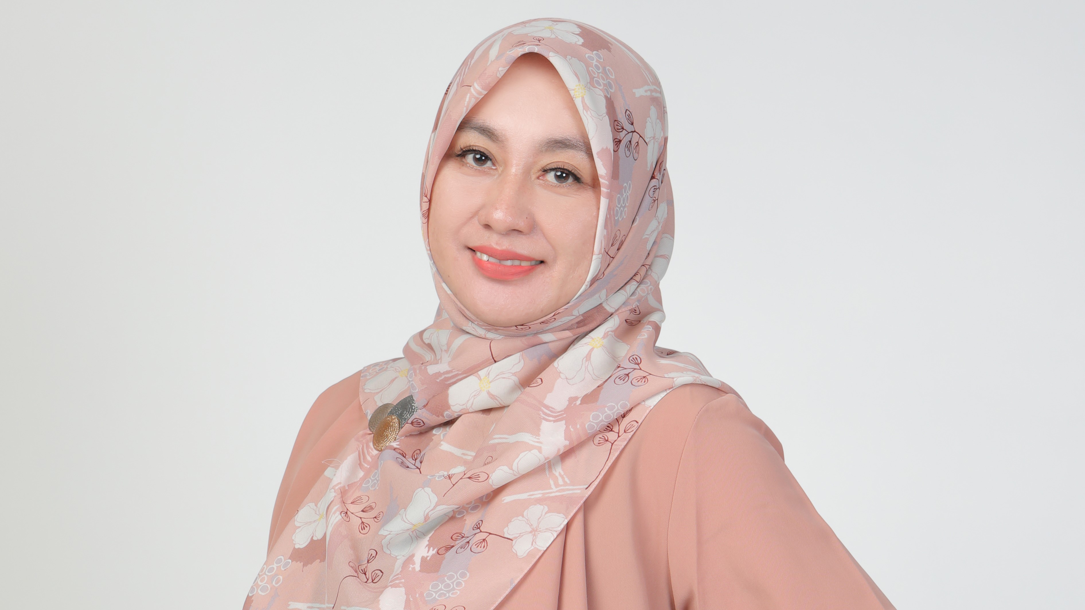 Why This Indonesian Educator Chose Singapore for Her Postgraduate Study ...